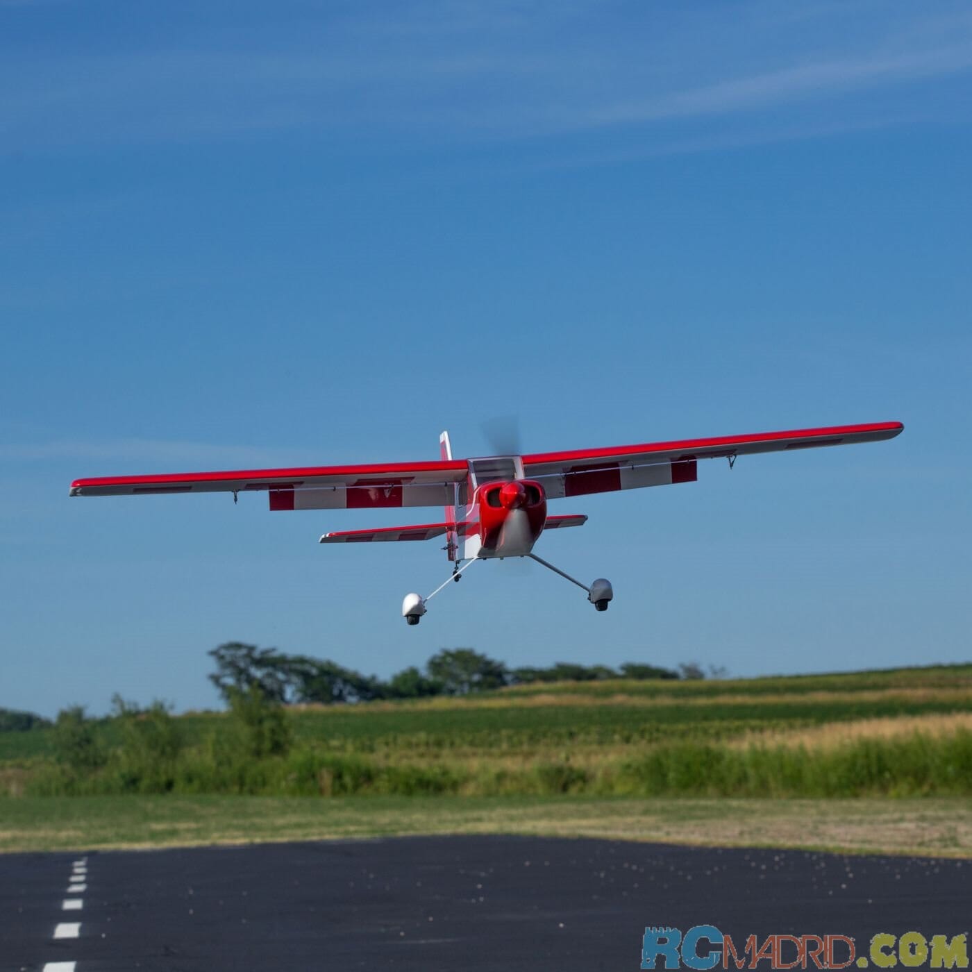 Hangar 9 Valiant 10cc ARF, 69"